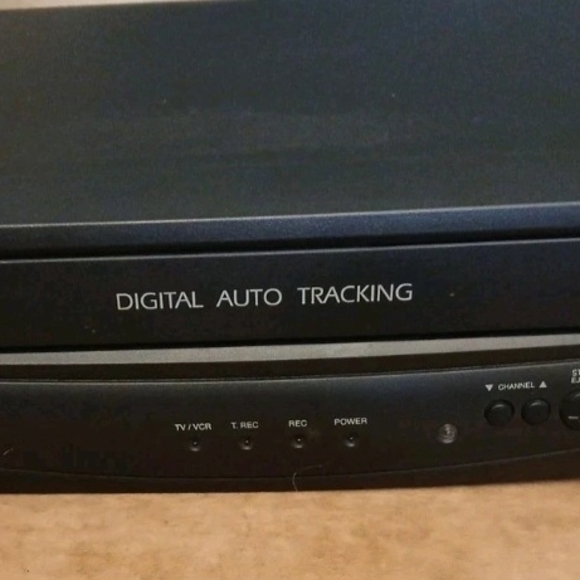 Orion London | Other | Orion Vhs Vcr Hq Player Digital Auto Tracking ...